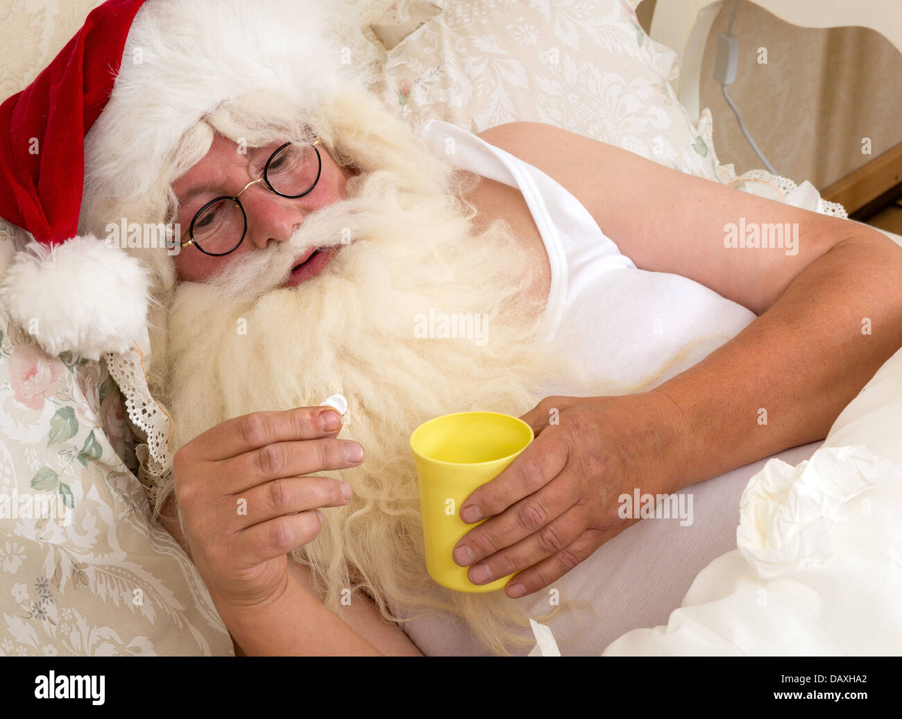 Sick santa hi-res stock photography and images - Alamy
