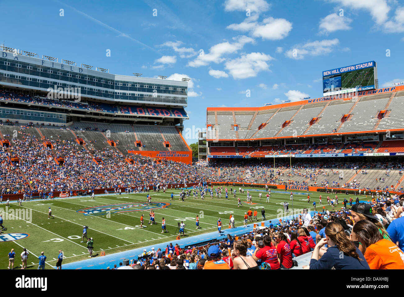 Florida football players women hi-res stock photography and images - Alamy