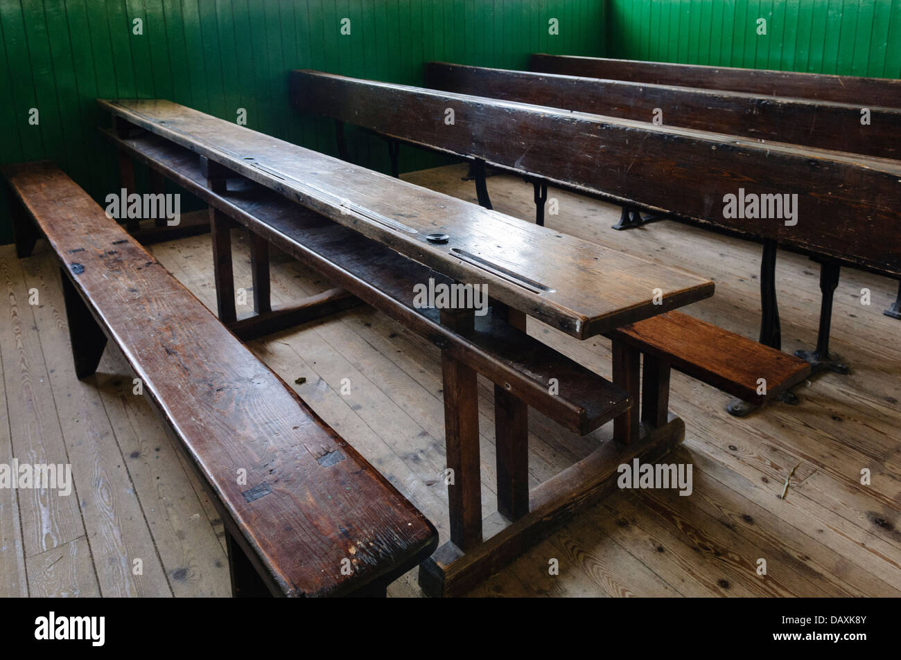 Old school desk hi-res stock photography and images - Alamy