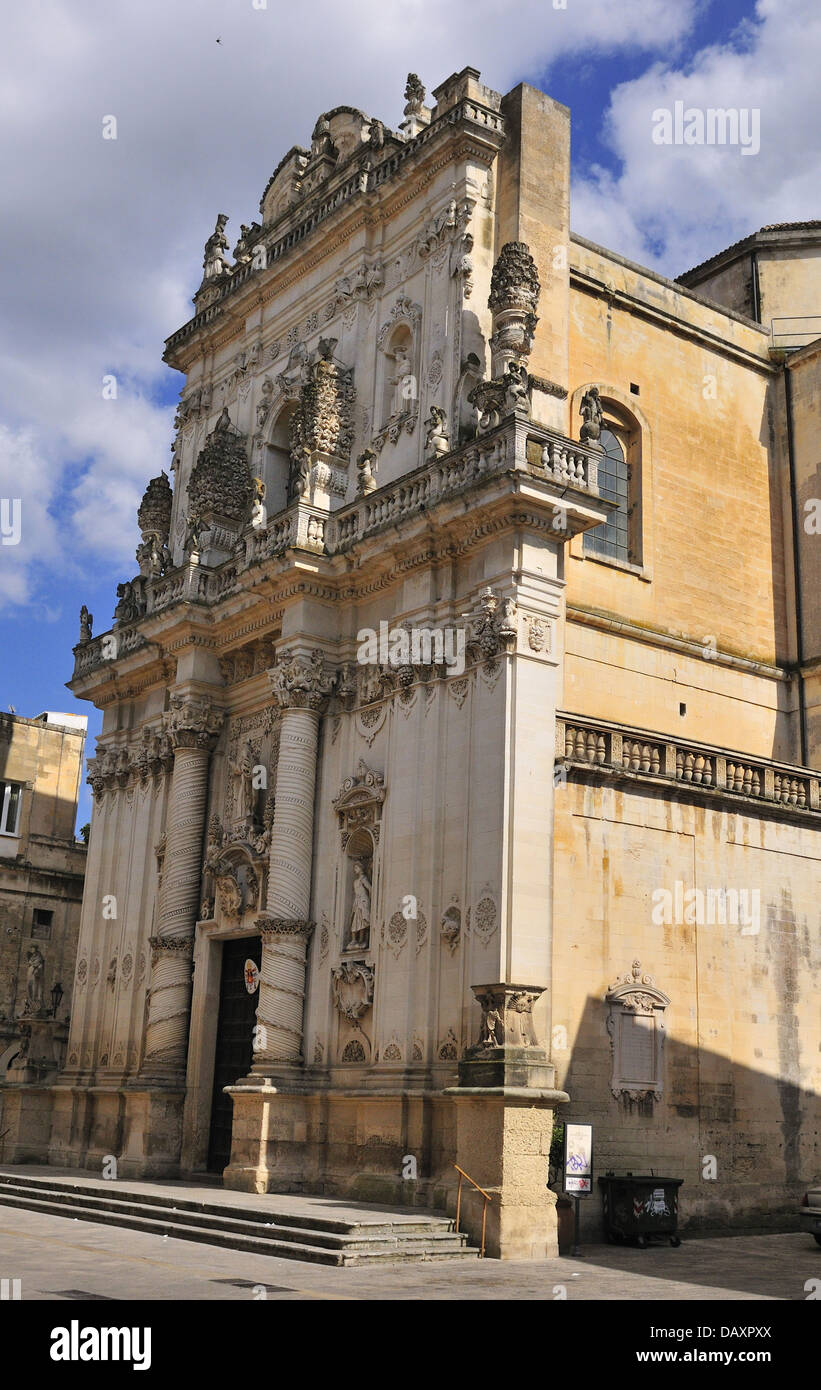 Baroque church facade near Piazza Duomo, Lecce, Italy Stock Photo - Alamy