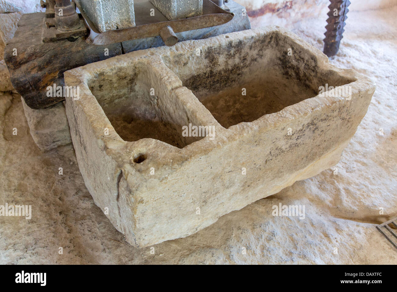 Old fashioned toilet hi-res stock photography and images - Alamy