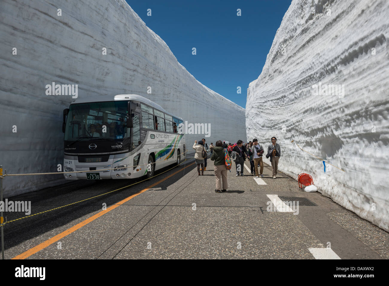 Kurobe gorge hi-res stock photography and images - Alamy