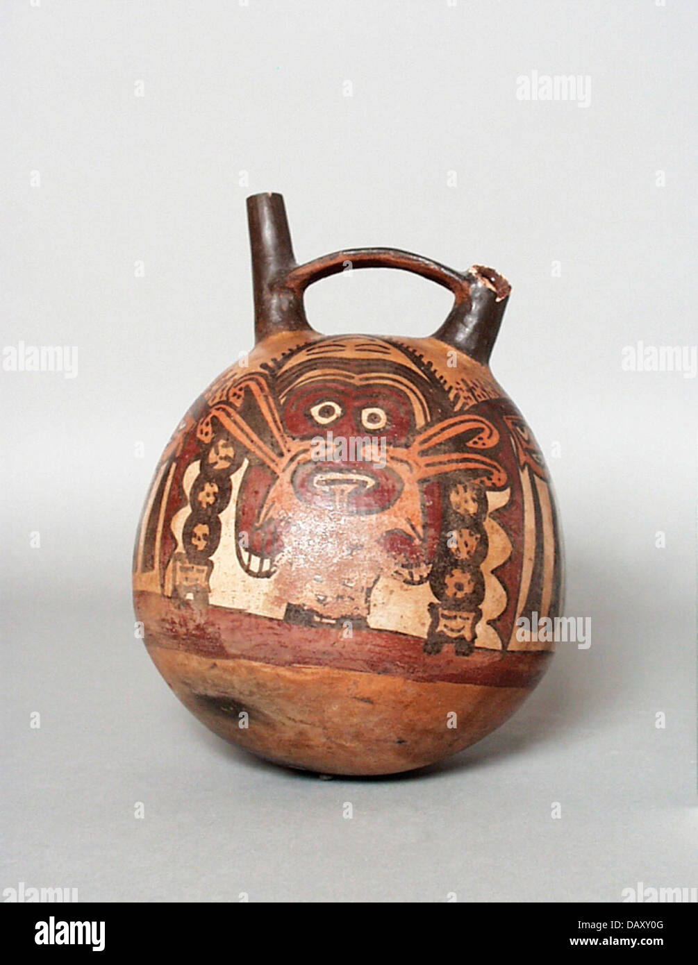 Pottery art sculpture japanese hi-res stock photography and images - Alamy