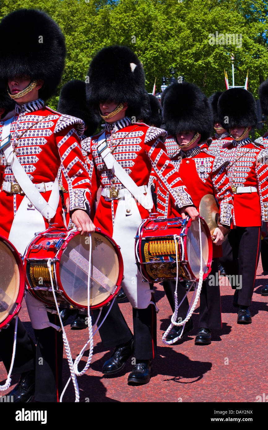 Grenadier guards band hi-res stock photography and images - Alamy Grenadier guards band hi-res stock photography and images - Alamy