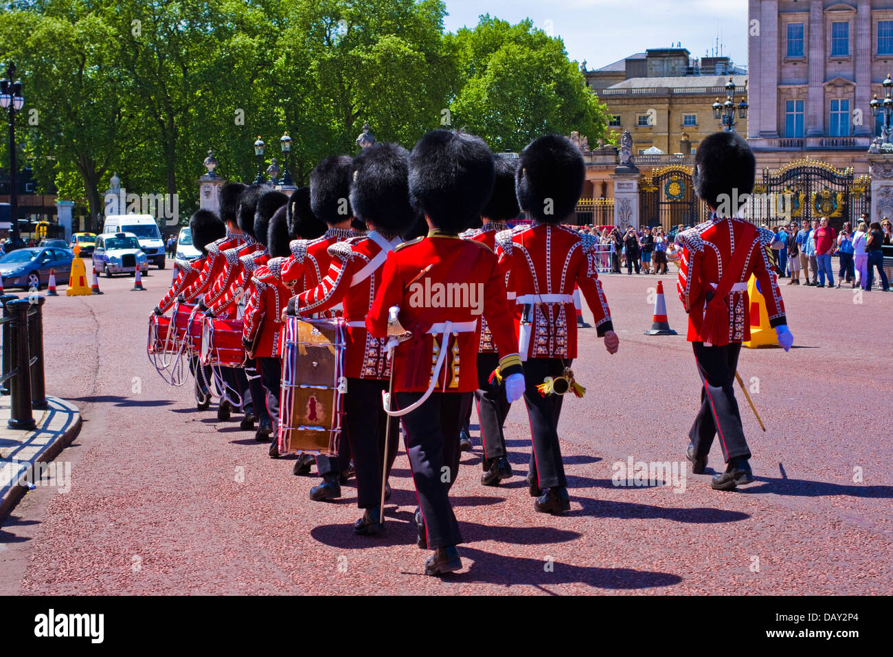 Grenadier guards band returning to barracks after the Changing of the ...