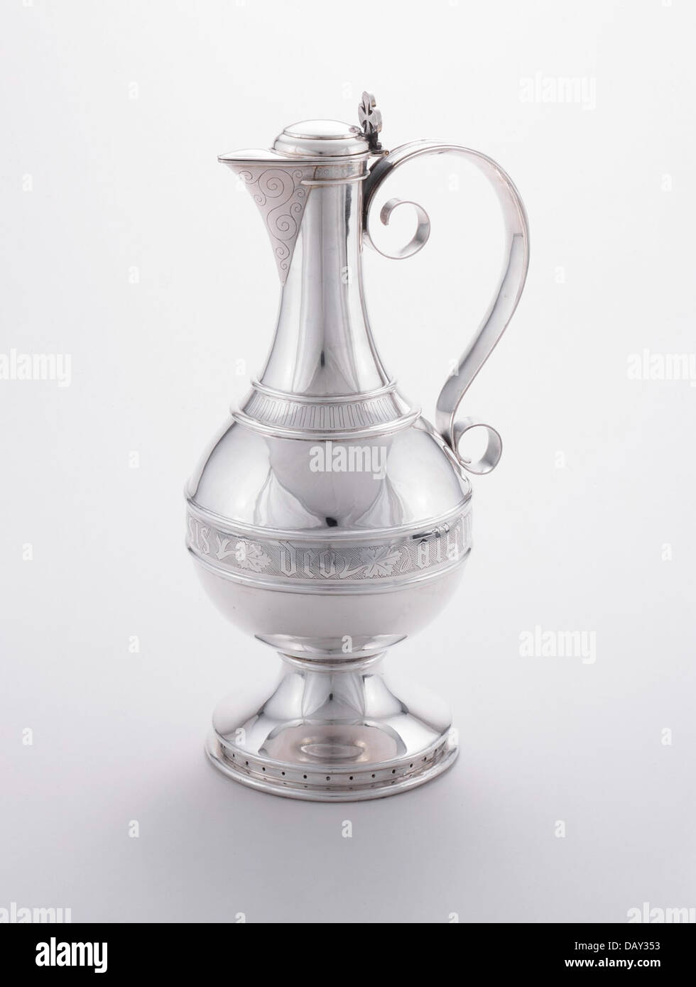 Flagon oil hi-res stock photography and images - Alamy