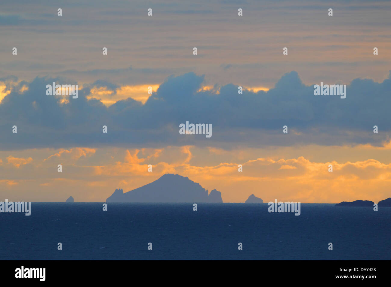 A view of the St Kilda island archipelago from North Uist at sunset ...