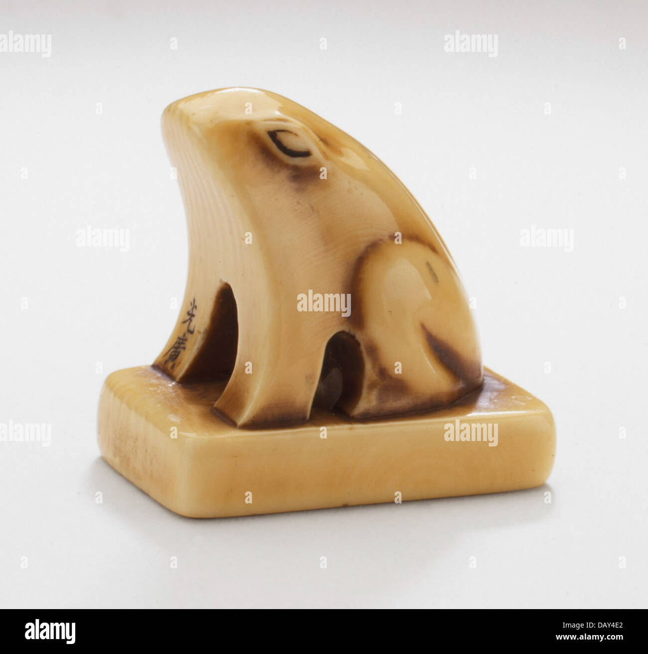 Frog shaped seal hi-res stock photography and images - Alamy