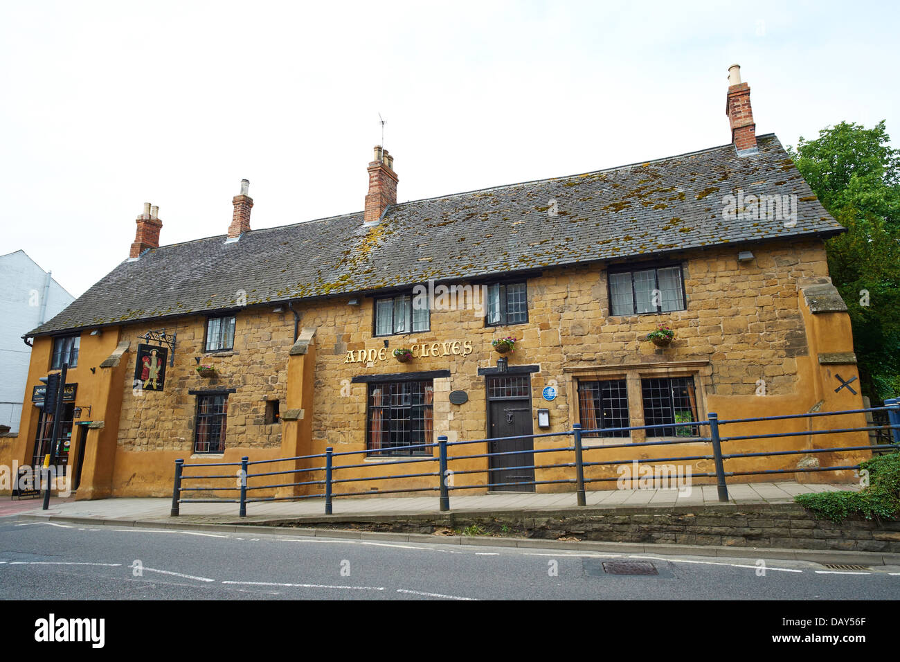 Anne Mowbray High Resolution Stock Photography and Images - Alamy