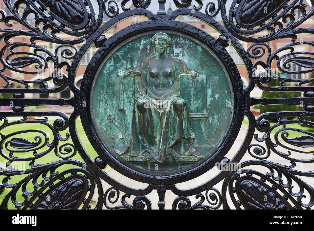 Hague designs hi-res stock photography and images - Alamy