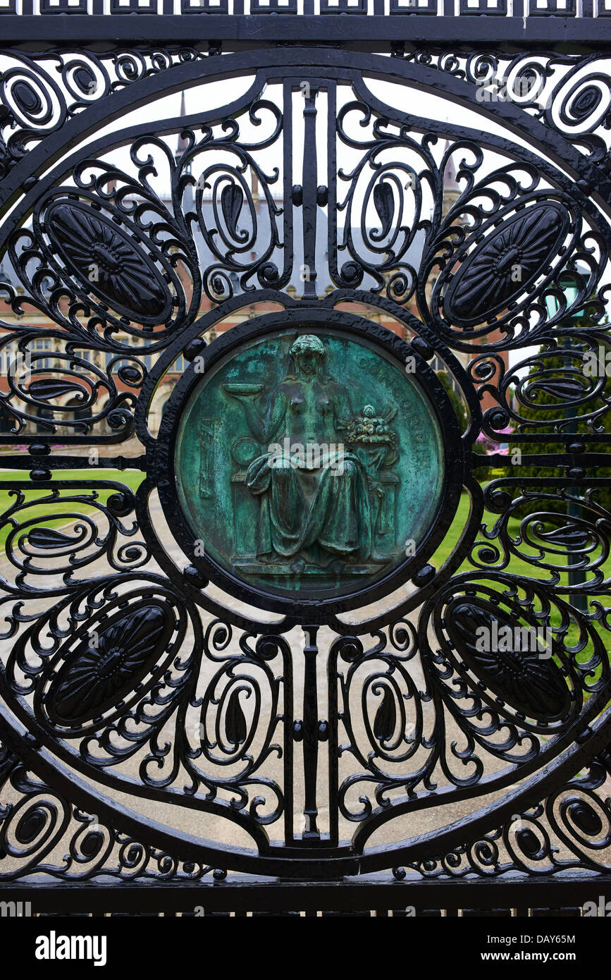 World court hague hi-res stock photography and images - Alamy