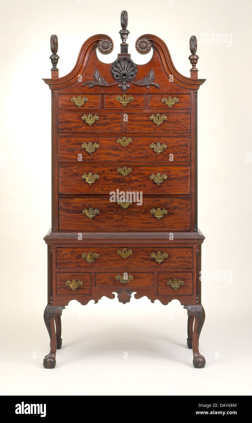 Rococo carving hi-res stock photography and images - Alamy