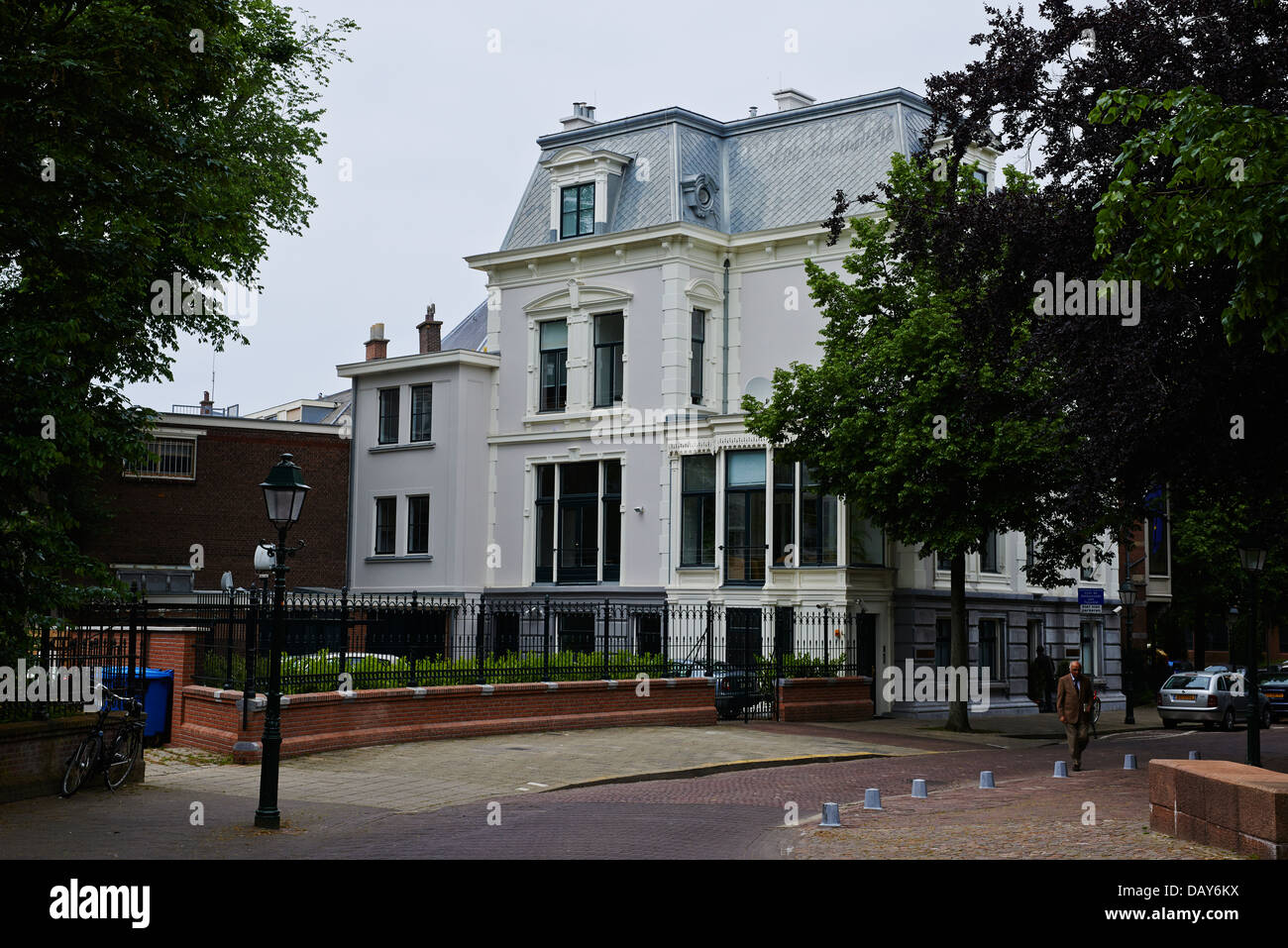 Czech embassy hi-res stock photography and images - Alamy