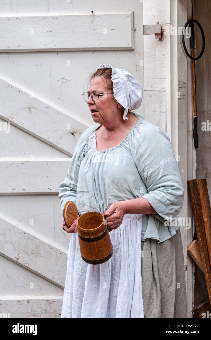 Reenactor, Colonial Williamsburg, Virginia Stock Photo - Alamy