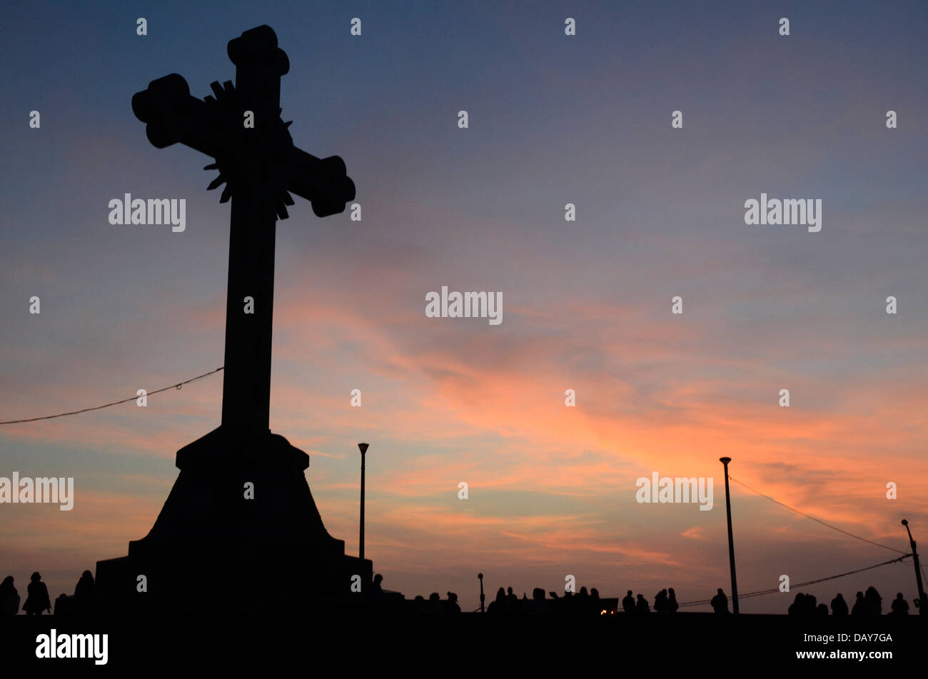 Cross san cristobal hill lima hi-res stock photography and images - Alamy