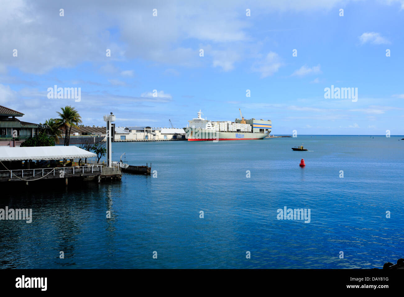 Hawaii shipping container hi-res stock photography and images - Alamy
