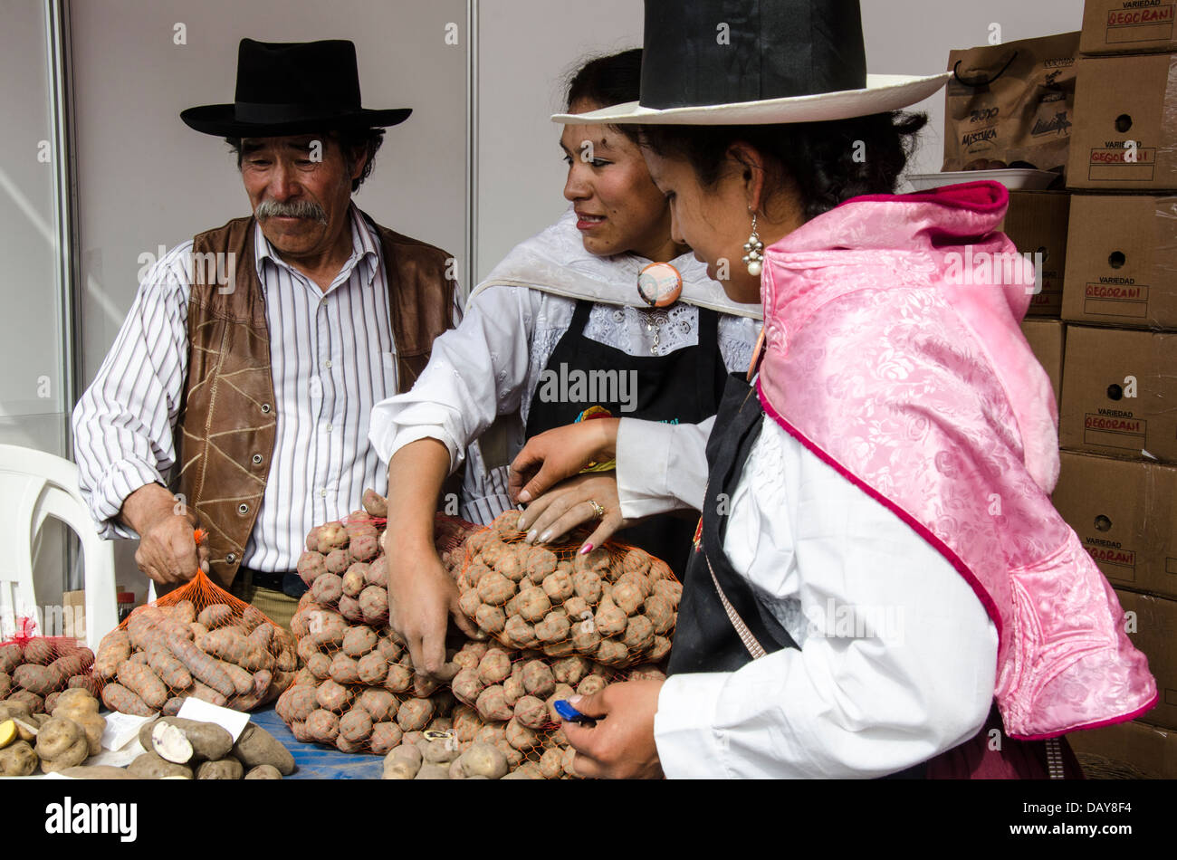 Andean potatoes hi-res stock photography and images - Alamy