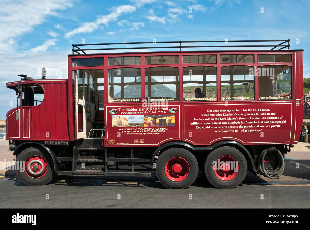 Whitby bus tour bus hi-res stock photography and images - Alamy