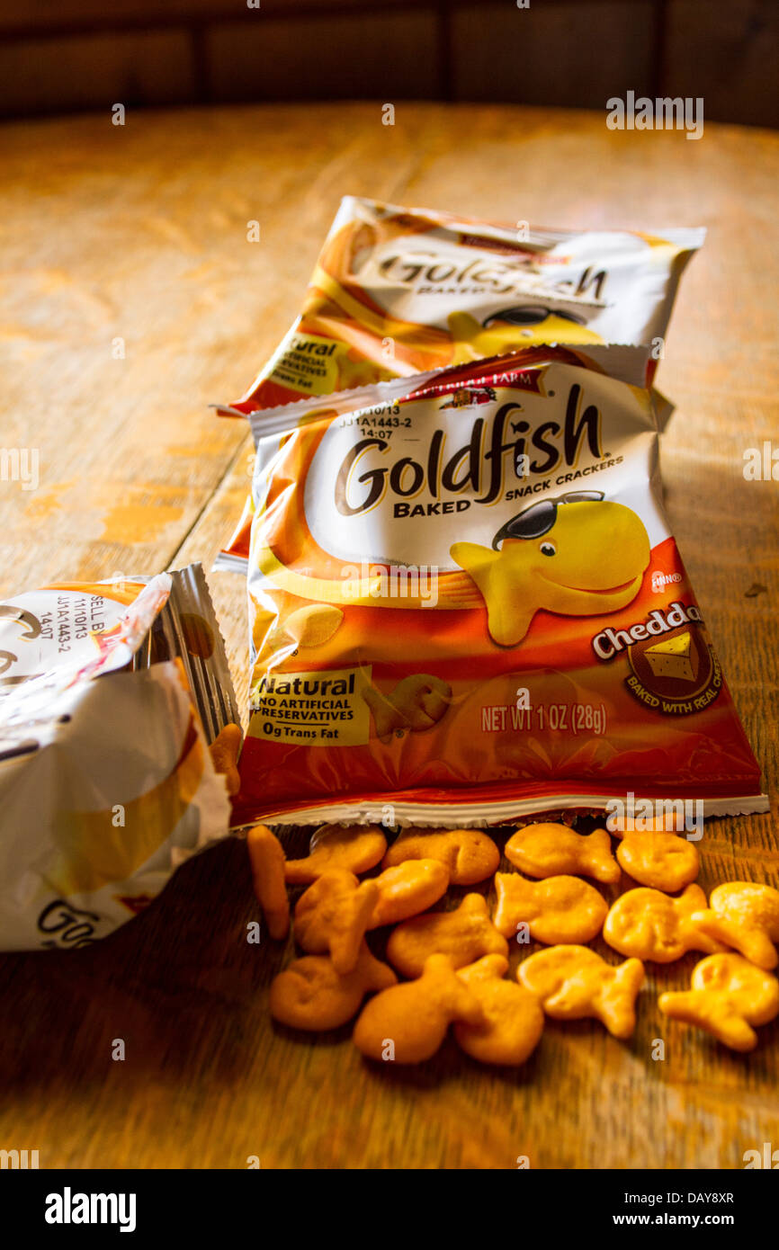 Goldfish crackers hi-res stock photography and images - Alamy