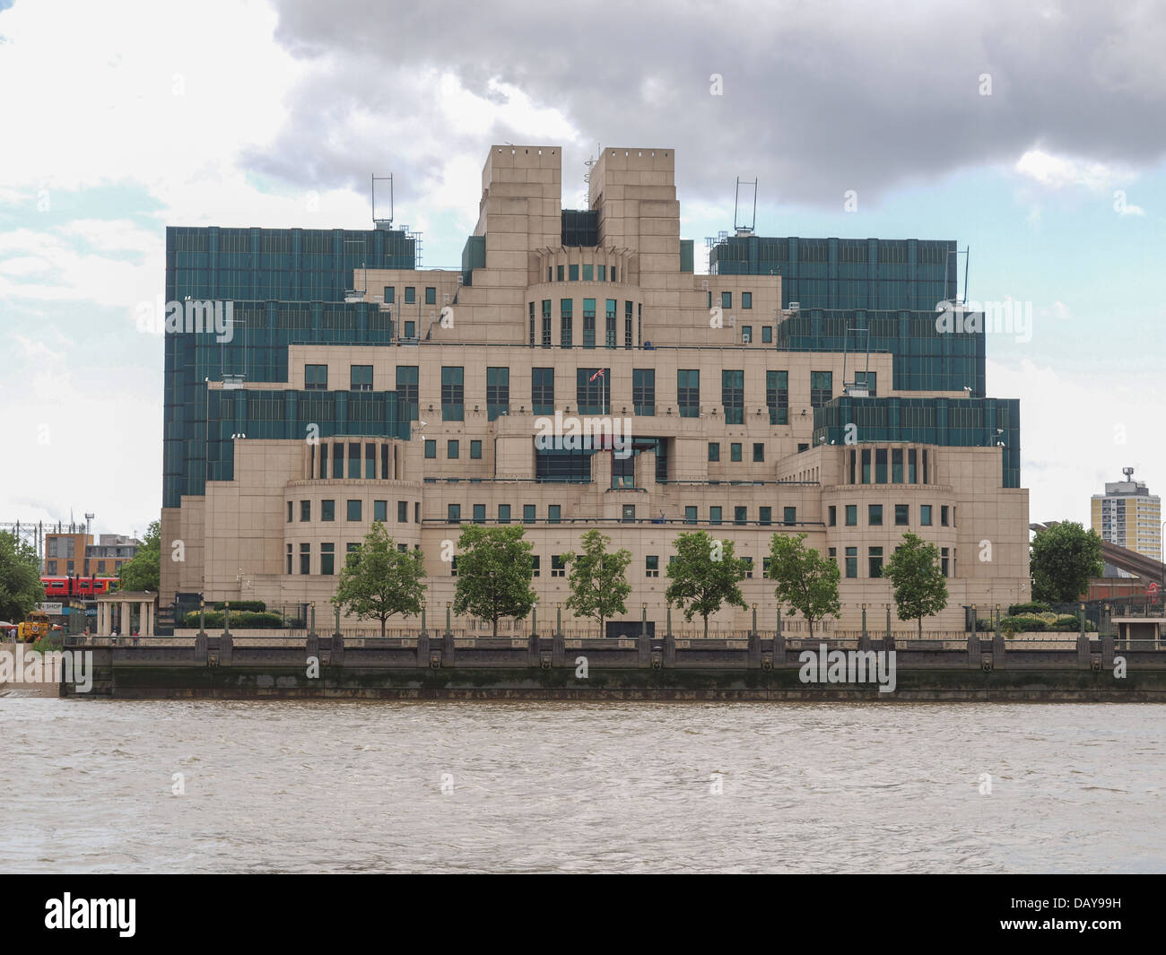 SIS MI6 headquarters of British Secret Intelligence Service at Vauxhall ...