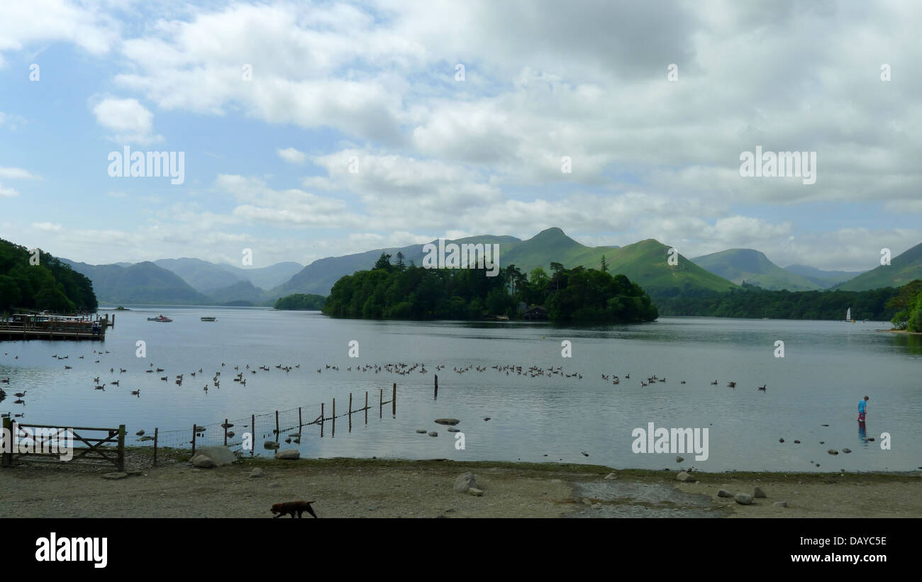 Derwentwater lake hi-res stock photography and images - Alamy