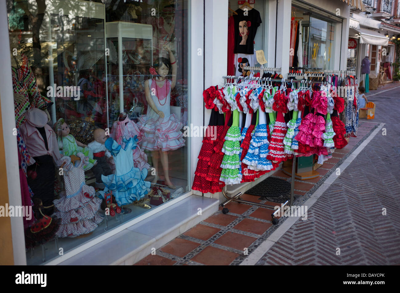 Red flamenco dress hi-res stock photography and images - Alamy