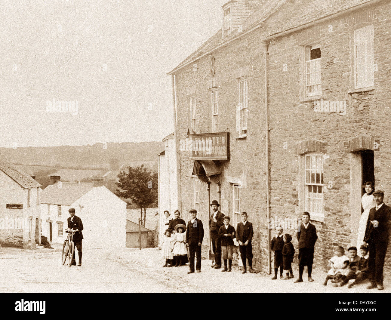 Tregony hi-res stock photography and images - Alamy