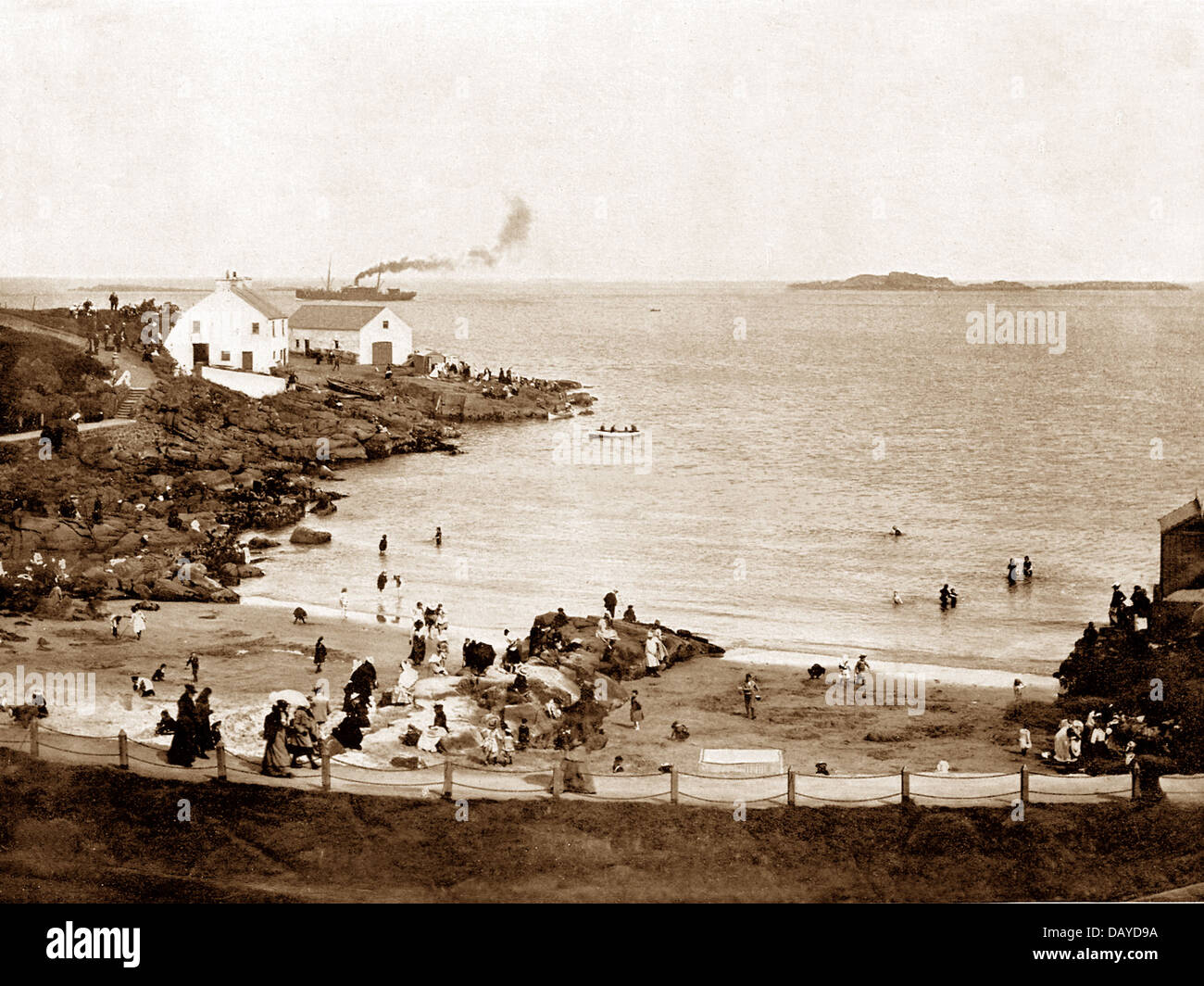 Portrush early 1900s Stock Photo - Alamy