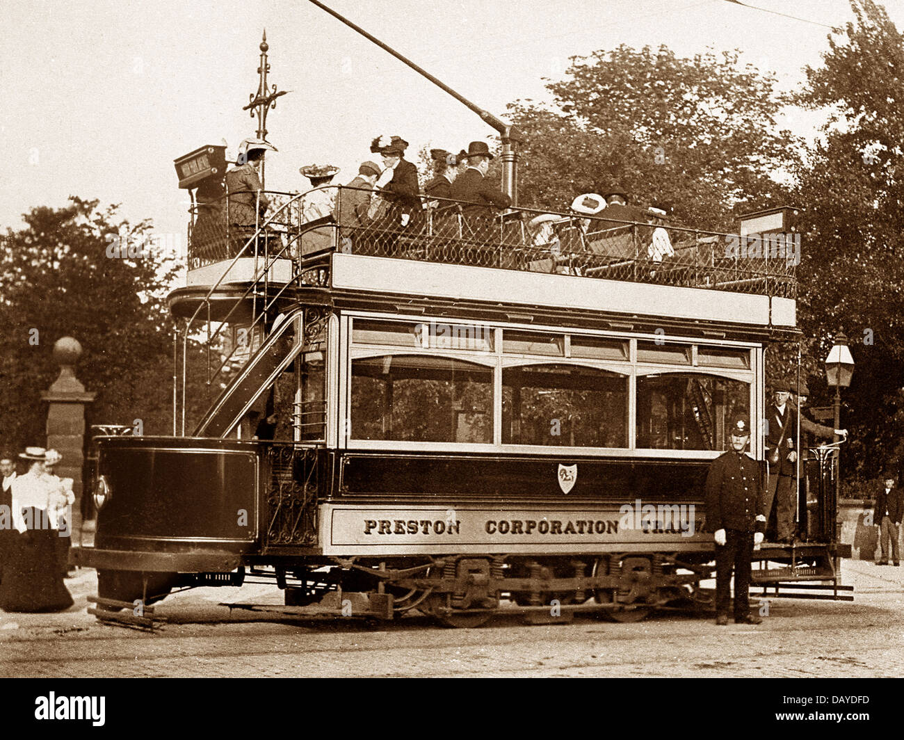 Tram early 1900s hi-res stock photography and images - Alamy