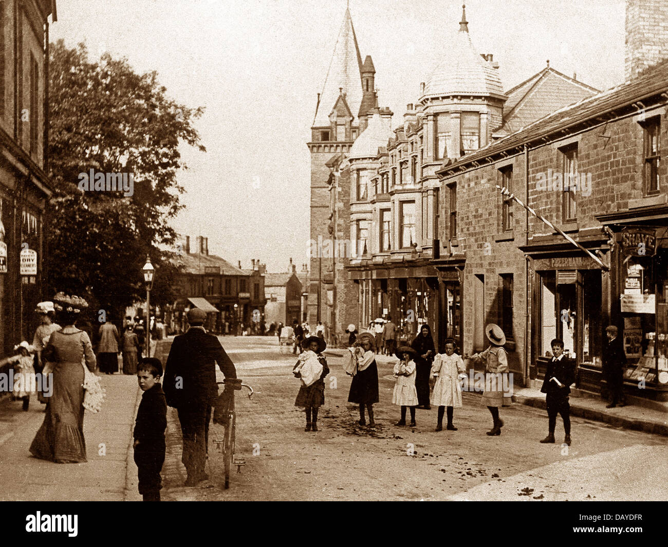 Pudsey Church Lane early 1900s Stock Photo - Alamy