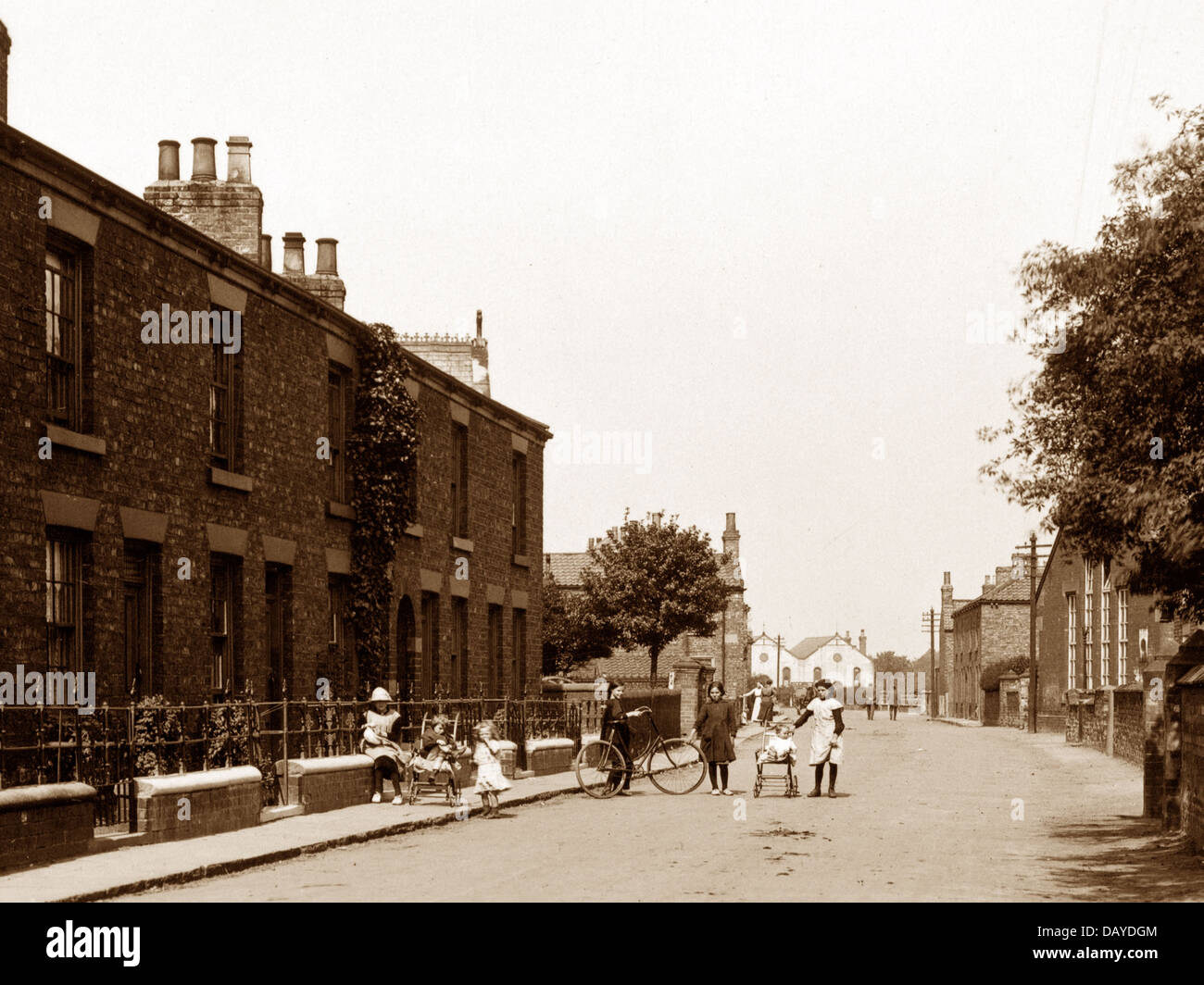 Crowle Fieldside early 1900s Stock Photo - Alamy