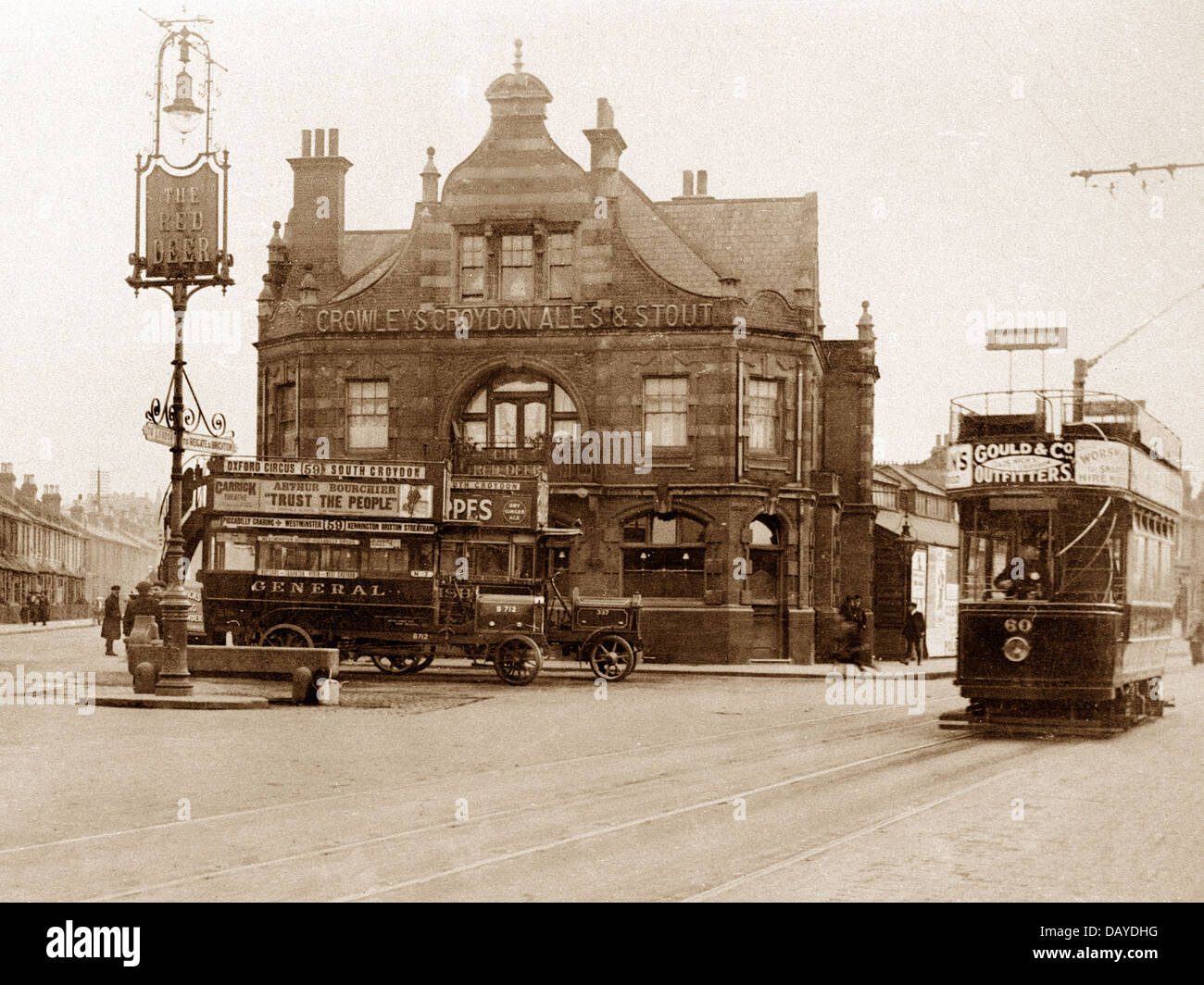 Croydon The Red Deer Pub early 1900s Stock Photo - Alamy