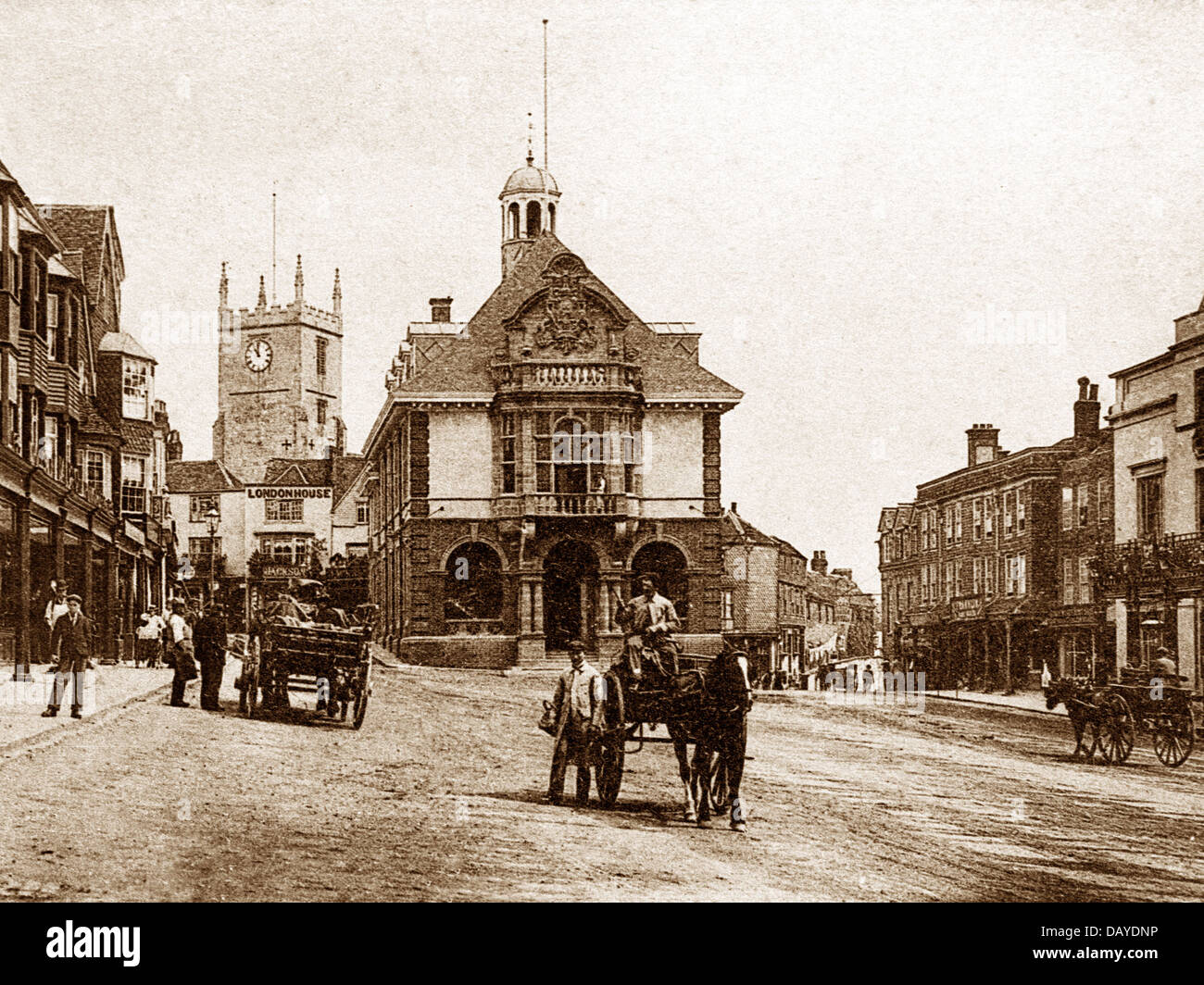 Victorian town hall hi-res stock photography and images - Alamy