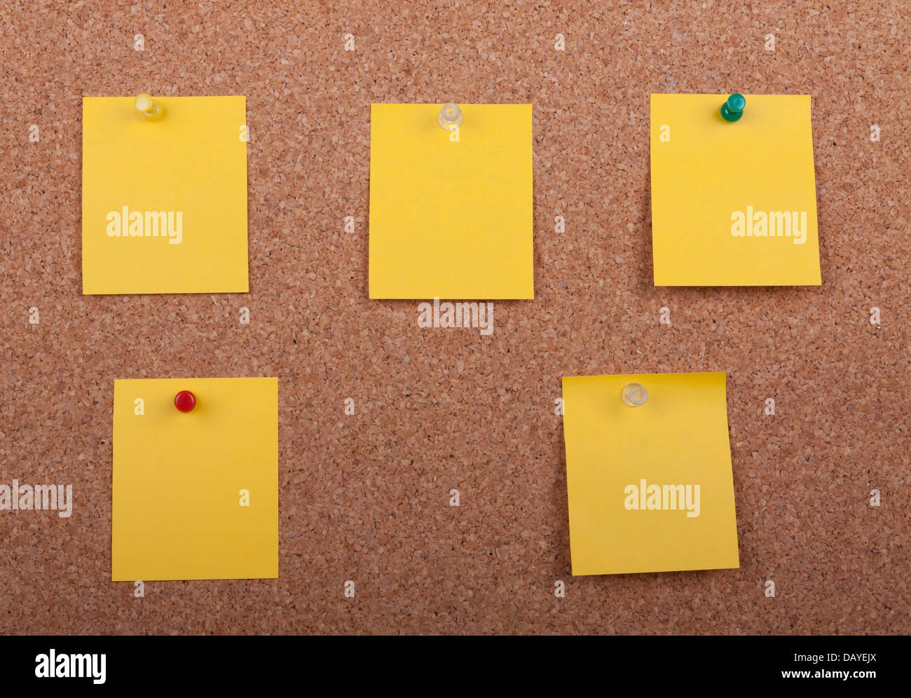 Post It Notes On Cork Board Stock Photo - Alamy