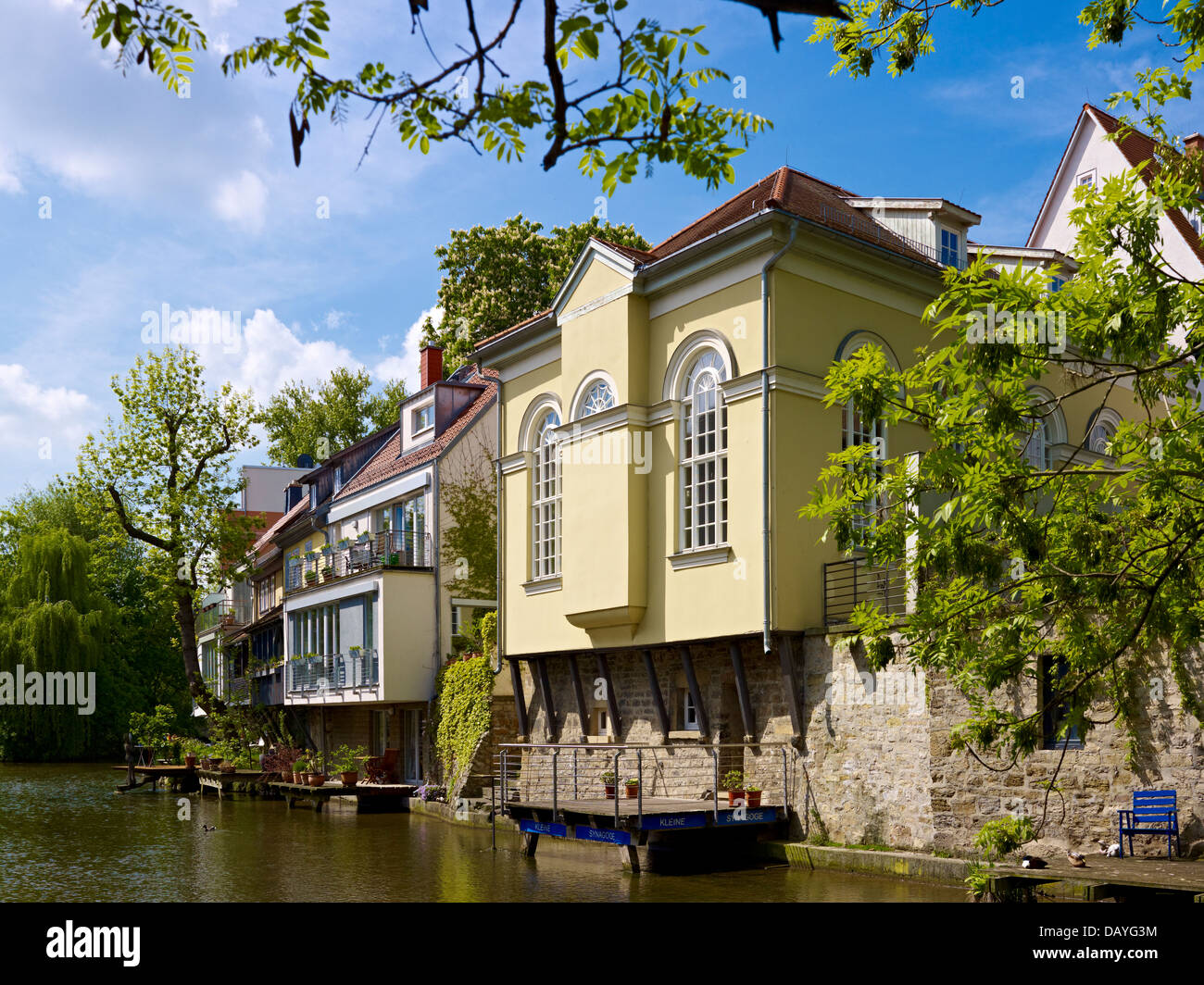 Small synagogue hi-res stock photography and images - Alamy