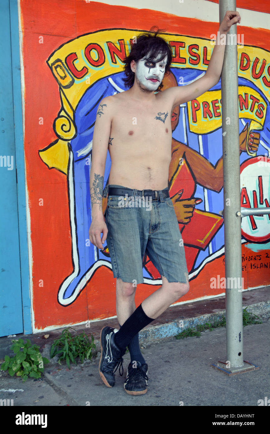 Portrait of contortionist Rush who performs at the Sideshow by the Sea ...
