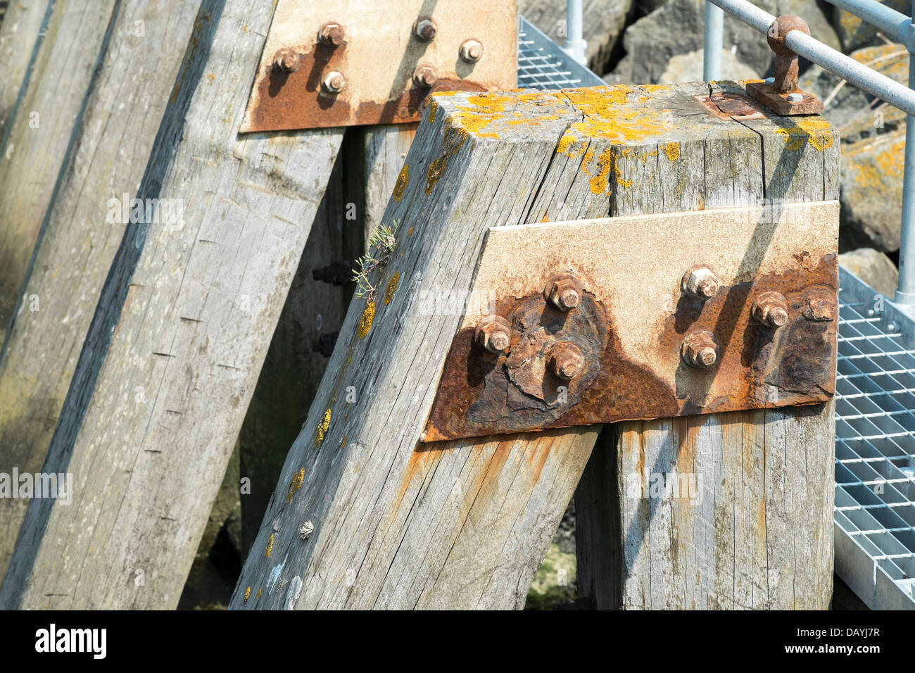 Rusty steel plates bolts hi-res stock photography and images - Alamy