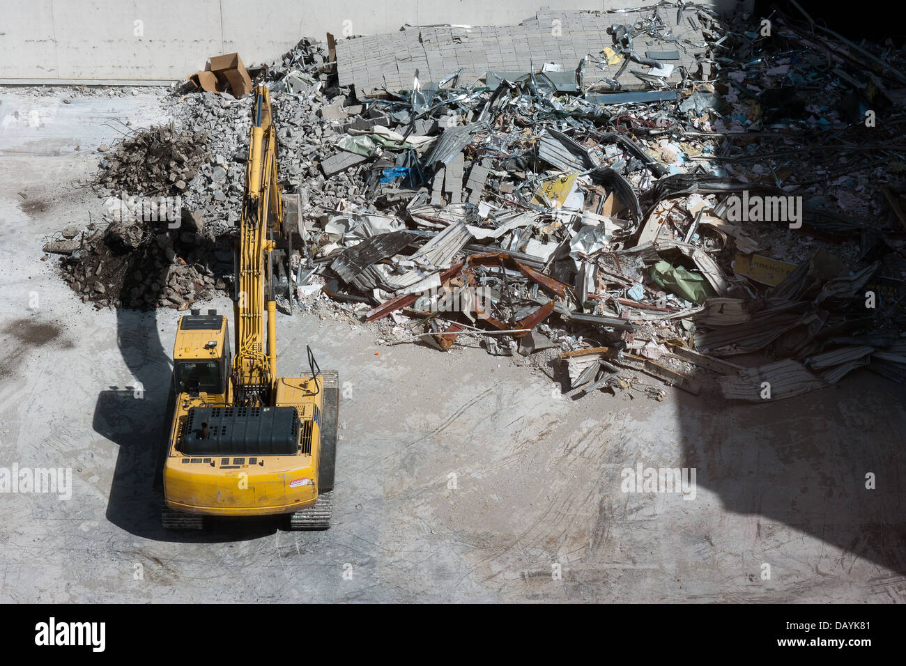 Trackhoe hi-res stock photography and images - Alamy