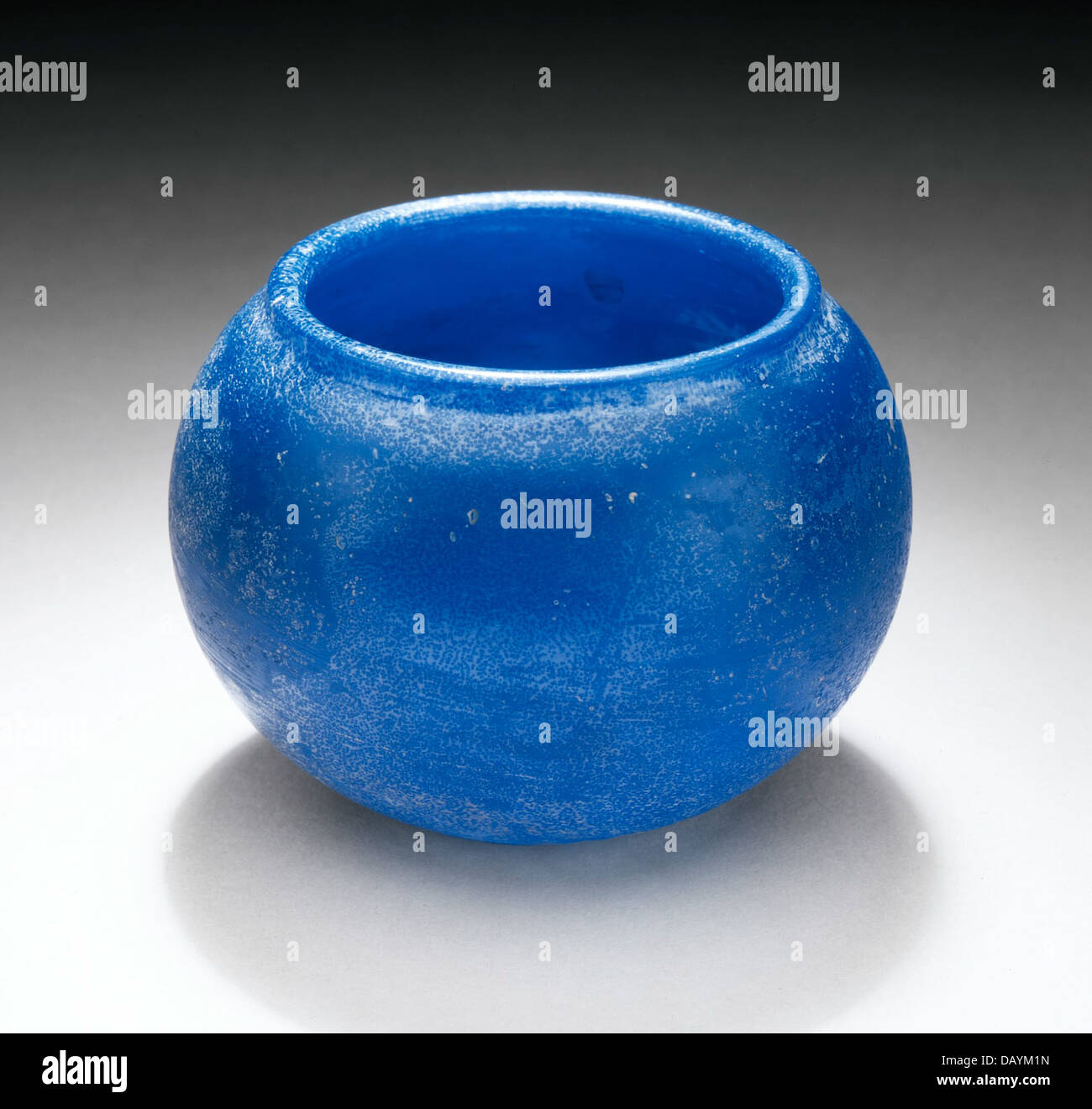 Round ceramic jar features hi-res stock photography and images - Alamy
