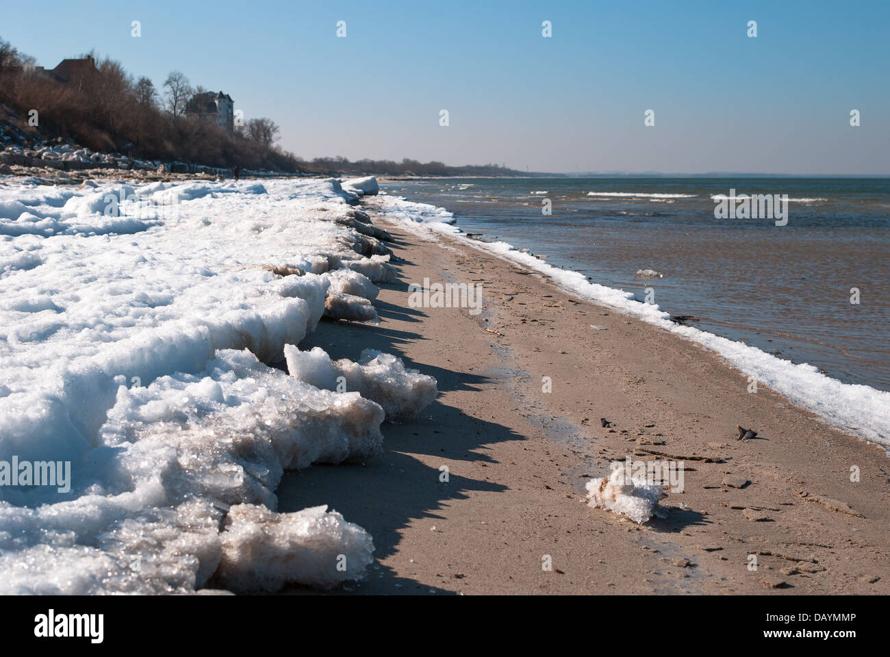 Winter sea beach Stock Photo - Alamy