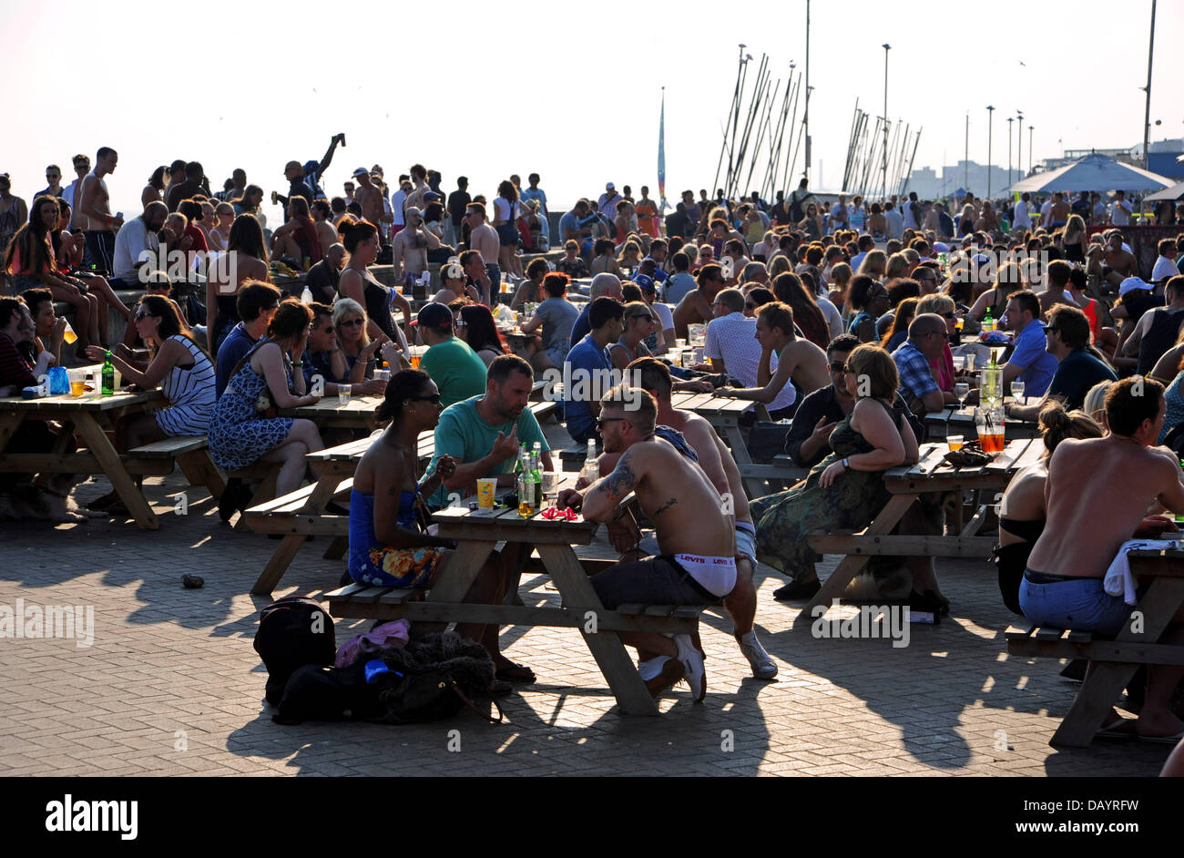 Packed Benches High Resolution Stock Photography and Images - Alamy