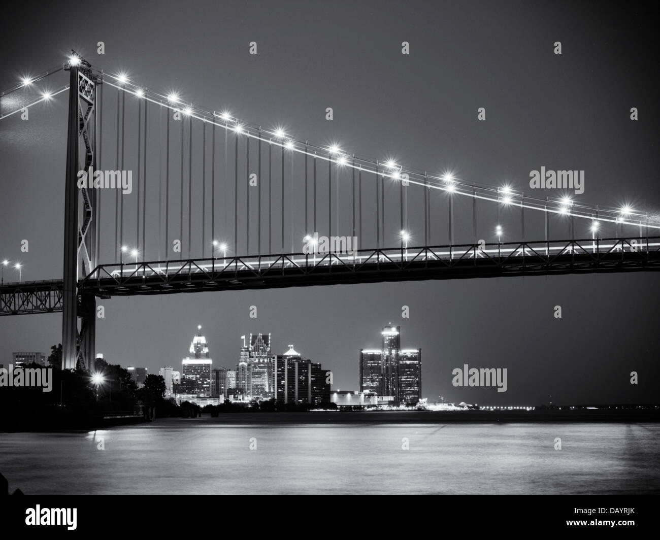 Ambassador bridge border hi-res stock photography and images - Alamy