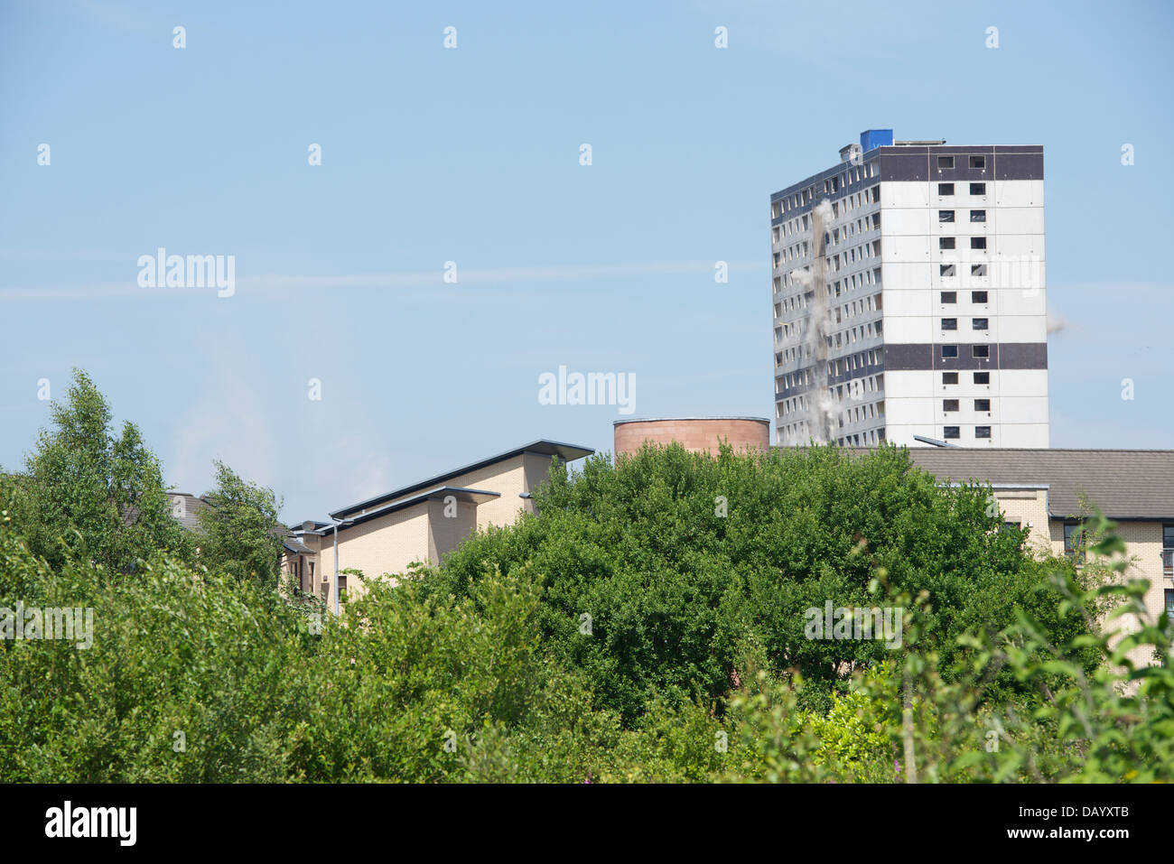 Gorbals glasgow demolition hi-res stock photography and images - Alamy