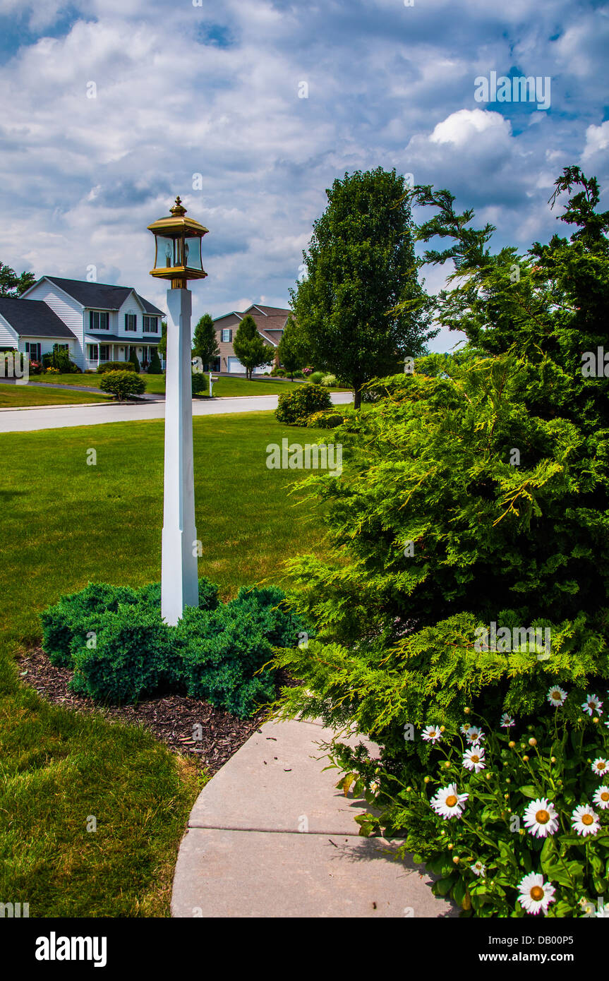 Path and lightpost in garden Stock Photo - Alamy