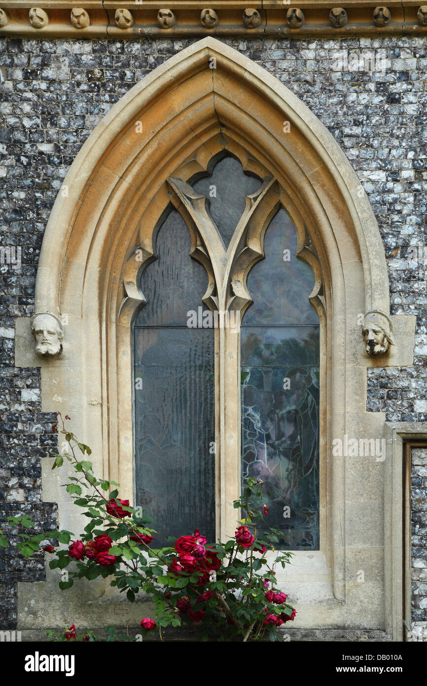 Church window hi-res stock photography and images - Alamy