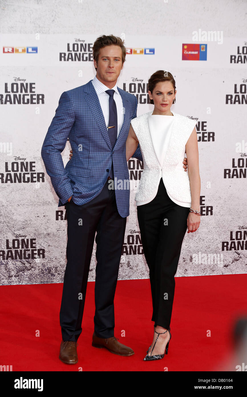 Armie hammer and ruth wilson hi-res stock photography and images - Alamy