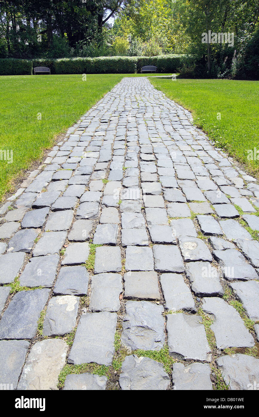 Old cobblestone path green grass hi-res stock photography and images ...