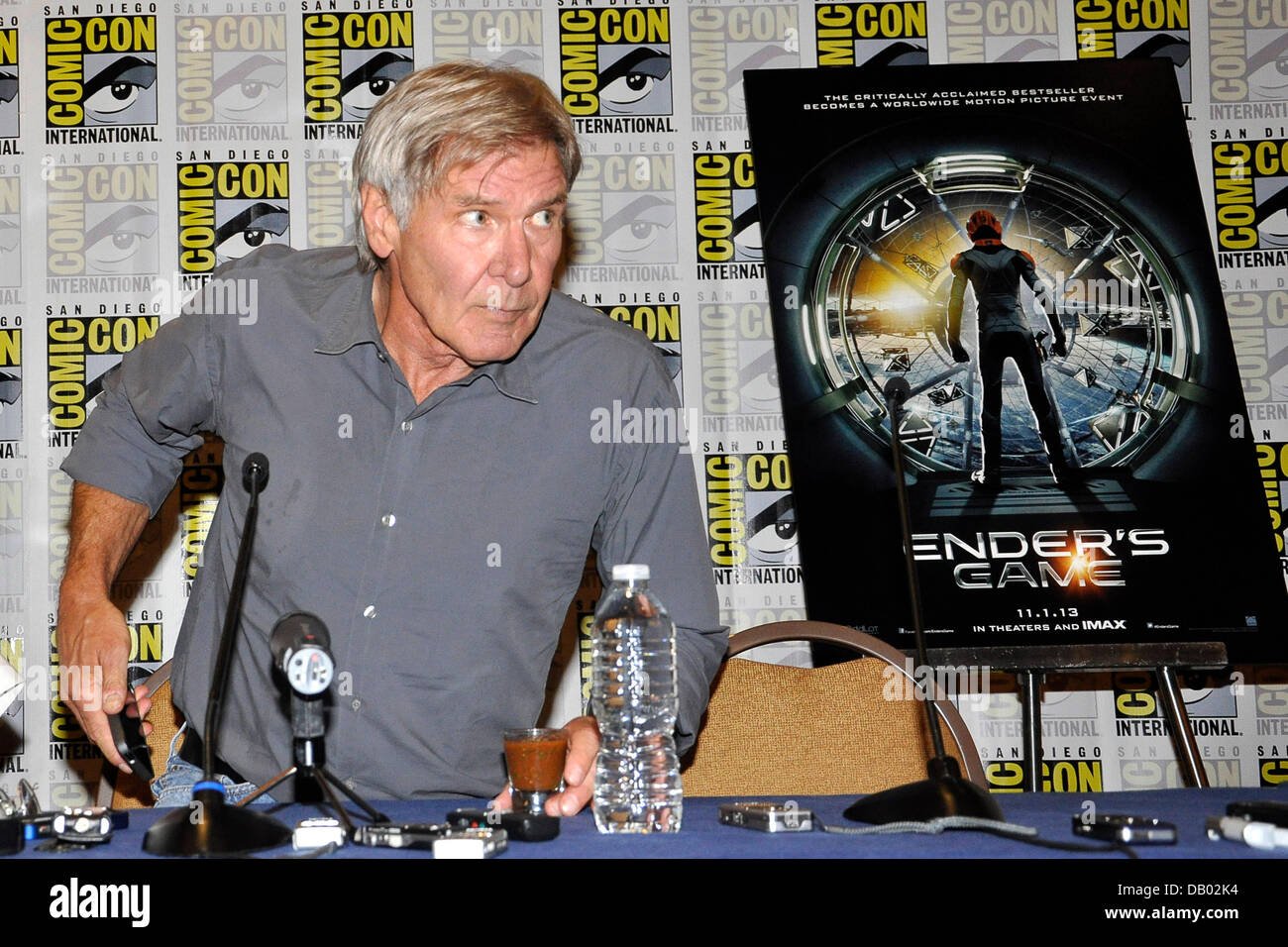 Comic con panel hi-res stock photography and images - Alamy