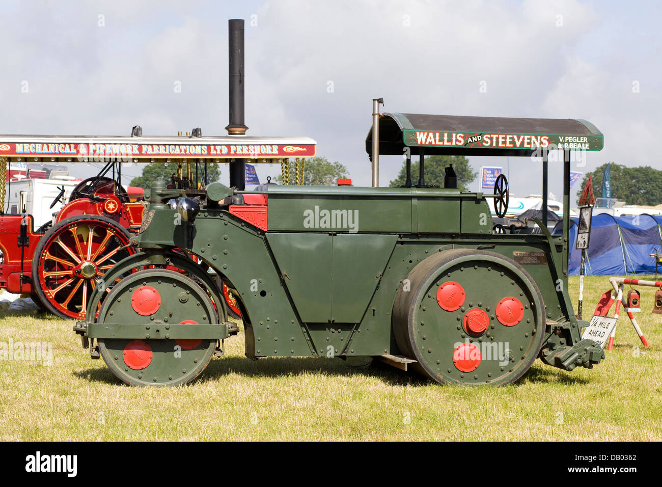 Vintage steam road locomotives hi-res stock photography and images - Alamy