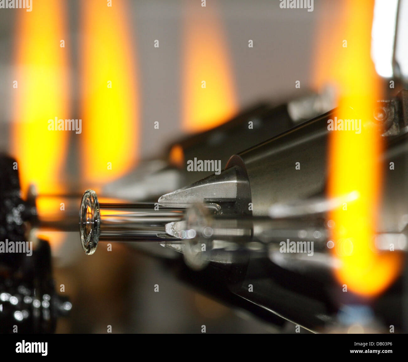 The picture shows the production of Syringes at a plant of Gerresheimer ...